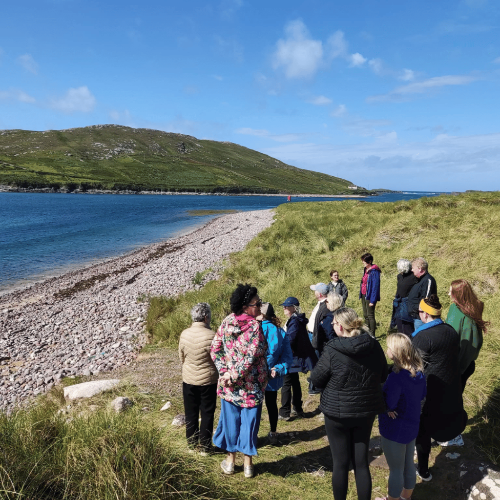 Gaeilg’ Acla – Comhlacht Forbartha Áitiúil Acla